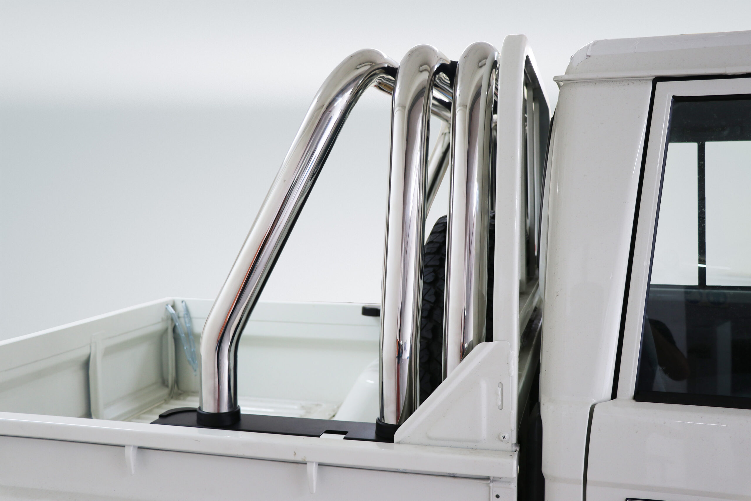 Artav Toyota Landcruiser 70 Series Triple Styling Bar - Auto Tech Systems