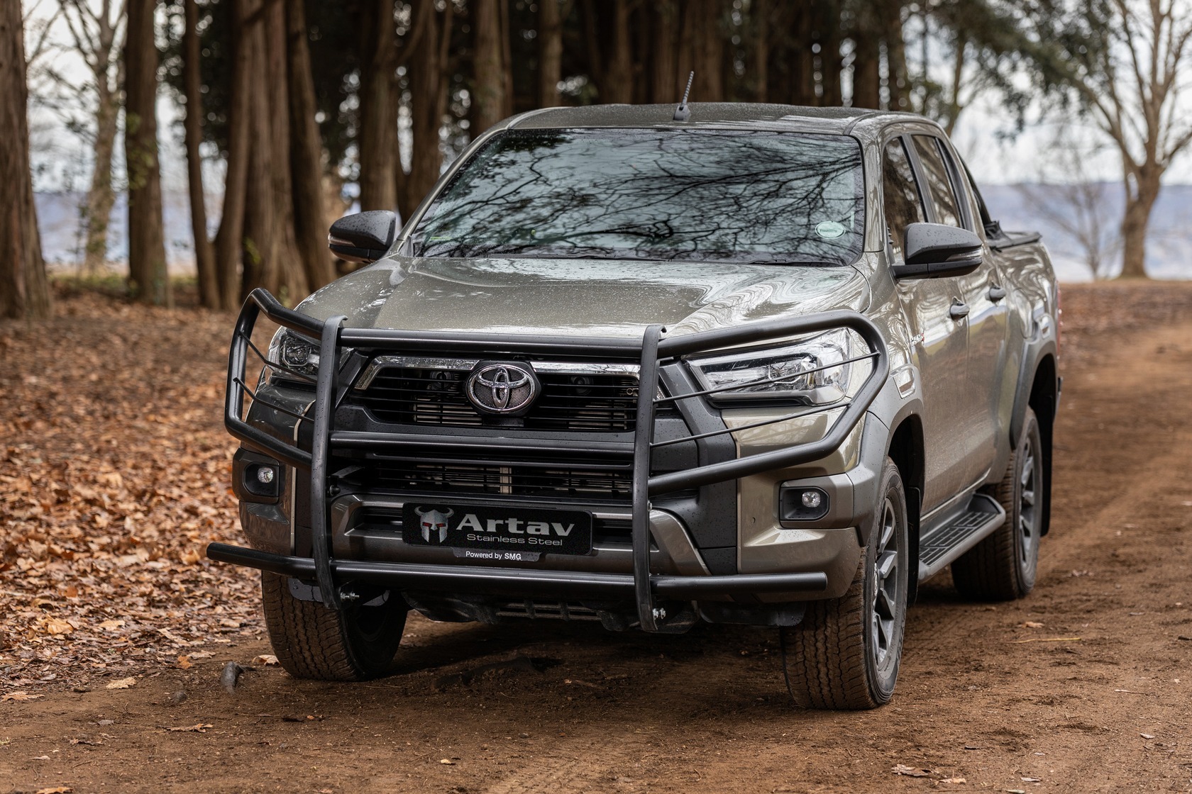Artav Toyota Hilux GD6 Facelift Headlight Wrap Around Bush Bar - Auto ...