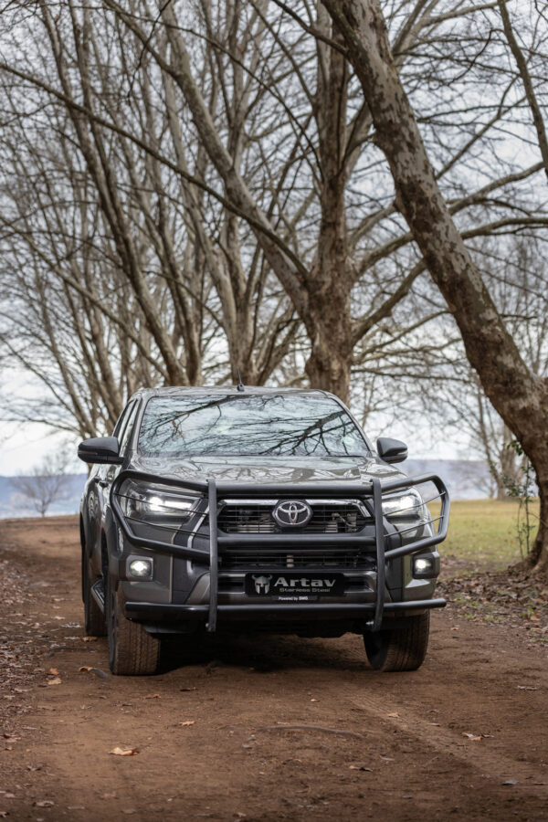 Artav Toyota Hilux GD6 Facelift Headlight Wrap Around Bush Bar - Auto ...